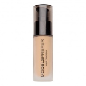 Models Prefer Liquid Foundation | Findation.com | Foundation color ...